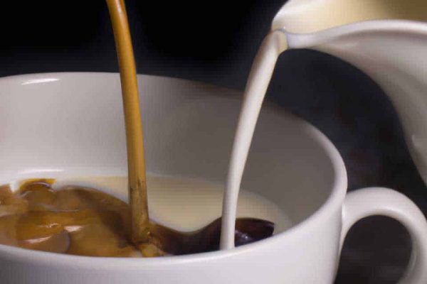 Cafe au Lait - How To Make, Order, and Serve this Simple Coffee